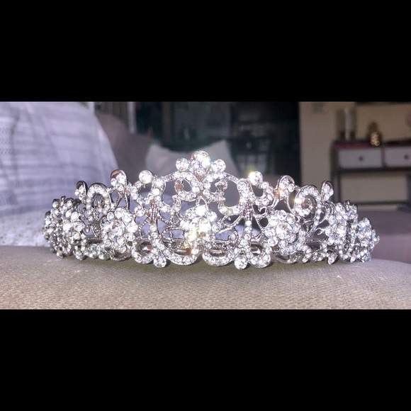Ansonia bridal | Accessories | Ansonia Style 8796 Wedding Tiara | Poshmark
